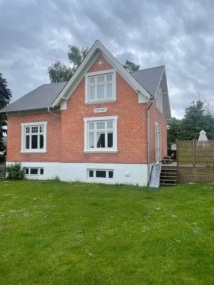 Villa Tæt På Odense C - Odense