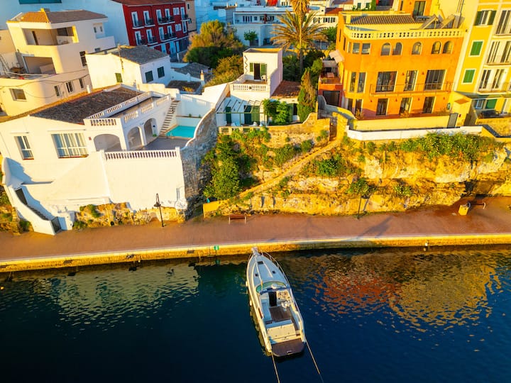 Encanto Mediterráneo En Menorca. - Mahón