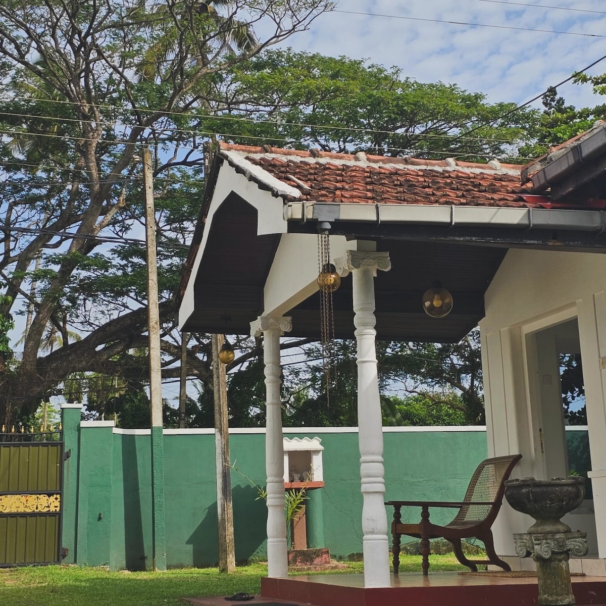 Coviva's Standard Double Room3 with shared Kitchen - Bed and breakfasts ...