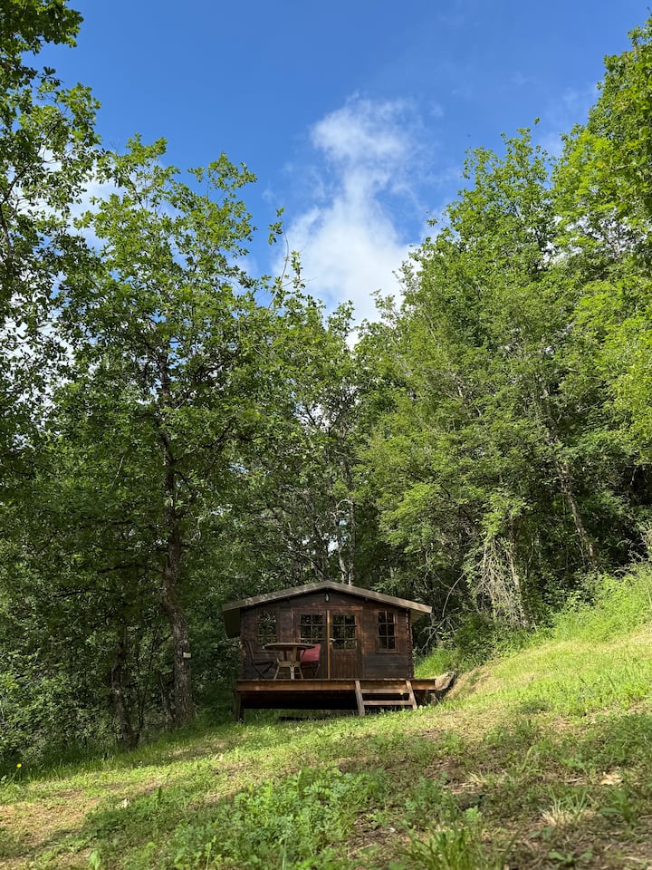 Chalet En Bois-toilettes Sèches - Aveyron