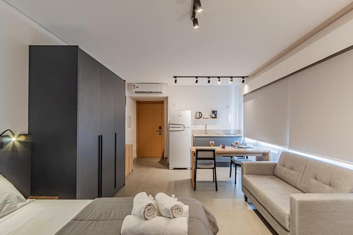 Studio Impressionista  - Liv.1406 - Porto Alegre