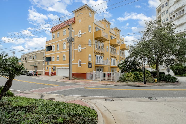 Huge Cocoa Village 2 Units Combo - Cocoa, FL