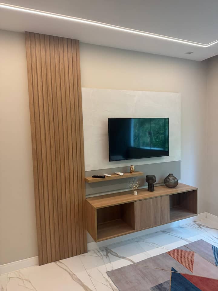 Apt. Inteiro, A 350m Da Praia - Rio Vermelho