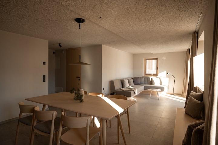 Calva Stonehouse Apartment With A View - Müstair
