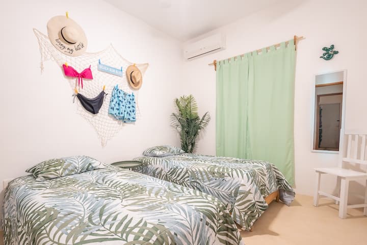 Beach Bum Private Room & Shared Bath - Puerto Morelos