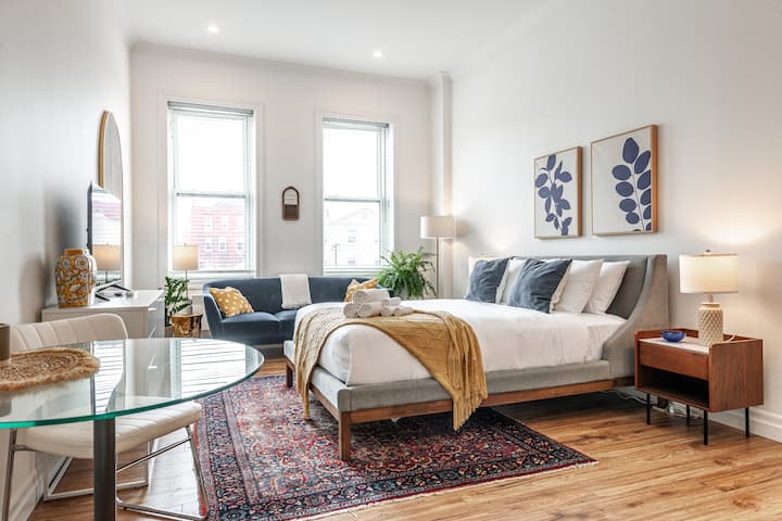 Juno Lofts: The Botanists Studio - Stratford
