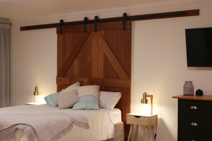 Farm Stay - Blenheim