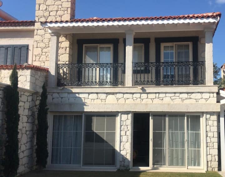 Alaçatı Da ÖZel Havuzlu Villa - Alaçatı
