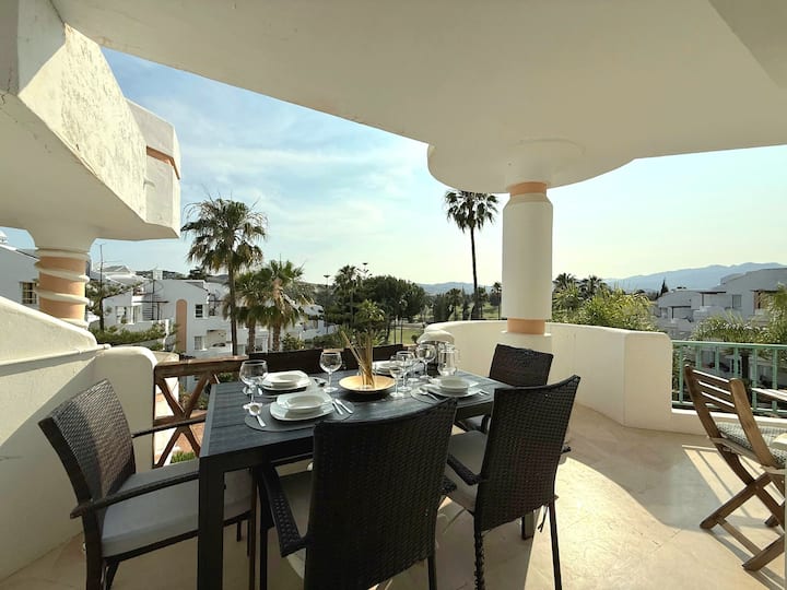 Gran Terraza Soleada Con Piscina En Mijas Golf - Mijas