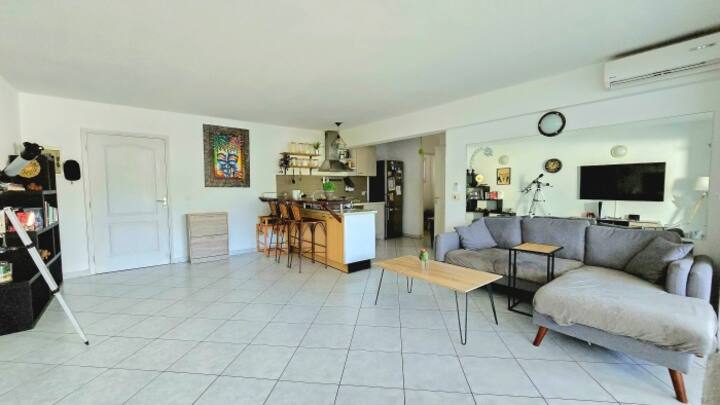 F3 Cosy Et Central - Nouméa
