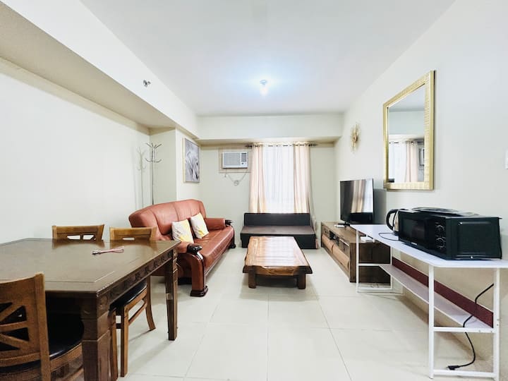 Cozy & Central | 2br For 8 @ It Park - Cebú