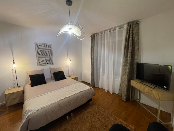 Suite - Lit Hotelier - Parking - Ideal Pro - Bapaume