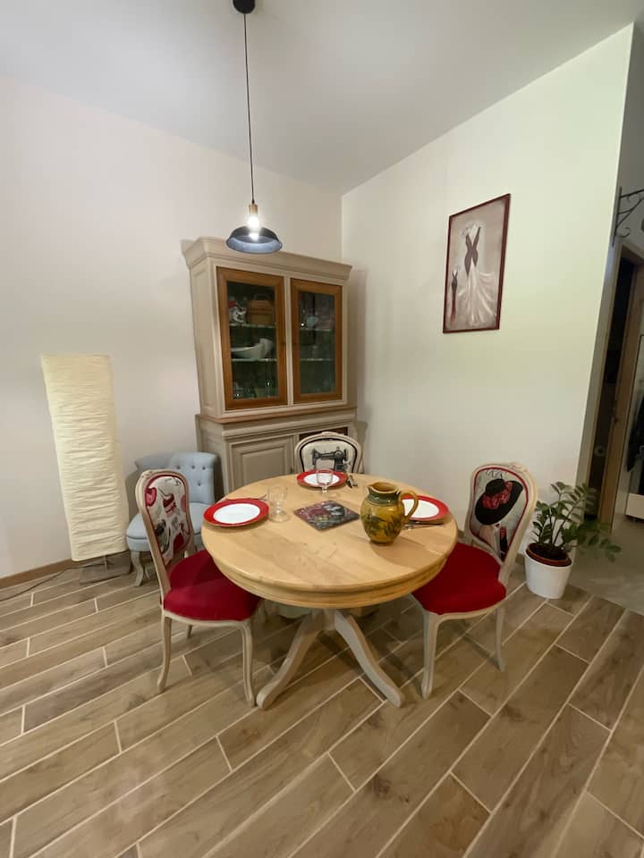 Grand Studio Dans Mas Provençal - Monteux