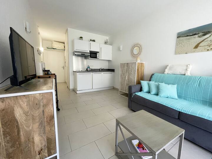Studio Pour 2 à 50 M De La Plage - La Londe-les-Maures