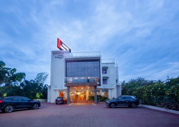 Deluxe Ac Rooms Indraprastha - Thiruvalla