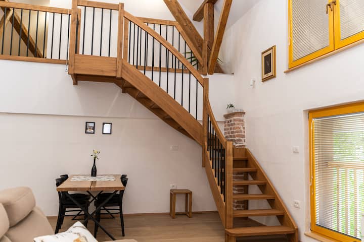 Timeless Barn - Deer Apartment - Ljubljana
