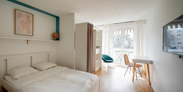 Spacious Apartment Near Paris - Île-de-France