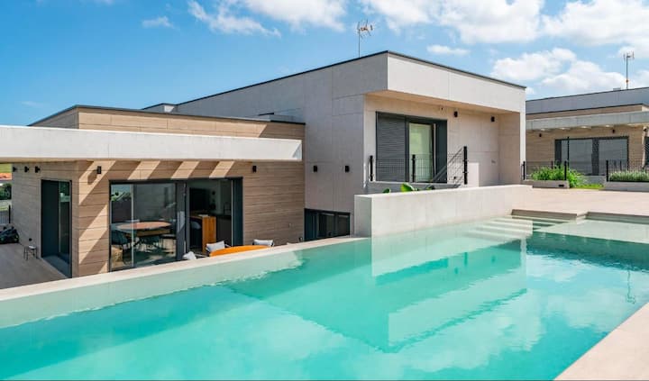 Villa Hoshi - Santander, España