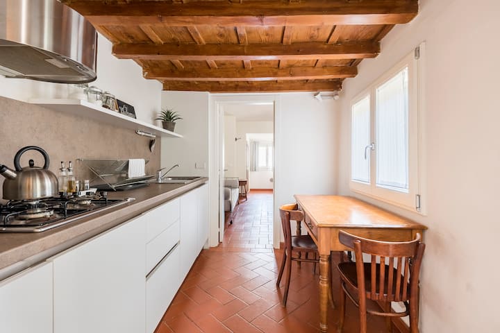 At Home Firenze: Near Station And Fortezza - Florence