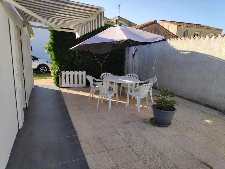 Maison Calme à 800m De La Plage. - Saujon