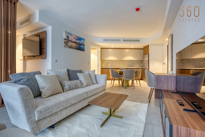 The Official Mercury Suite: Home W/access To Pool! - Malta