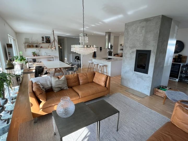 Central Nyrenoverad Villa - Jönköping