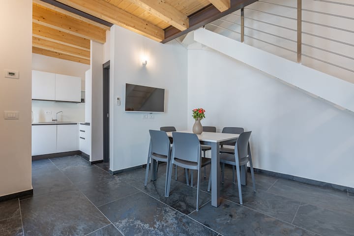 Guesthost - Le Agavi - Charming Apt + Outdoor Area - Ferrara