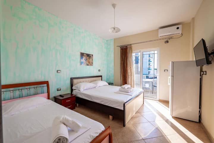 Apartment With Balcony (7) - Ksamil