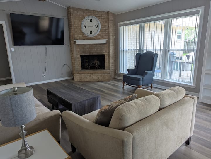 Home Away From Home - League City, TX