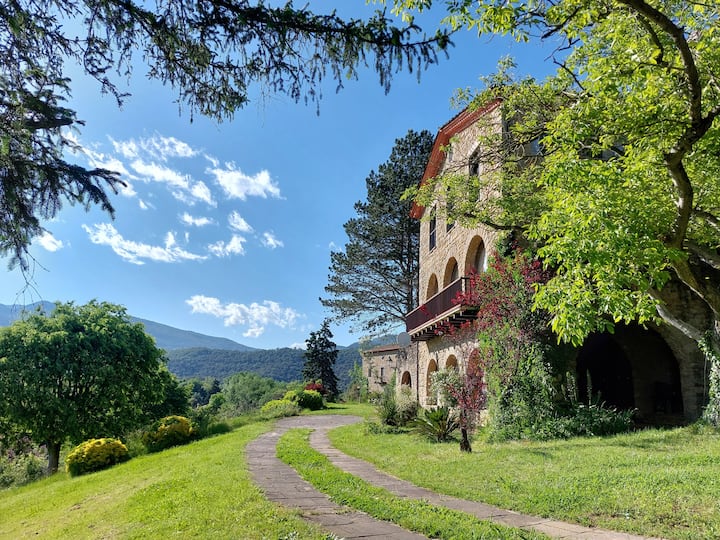 Preciosa Masía Con Vistas Espectaculares - Olot