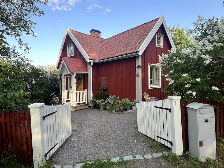 Nature Near House In Stockholm - Stockholm