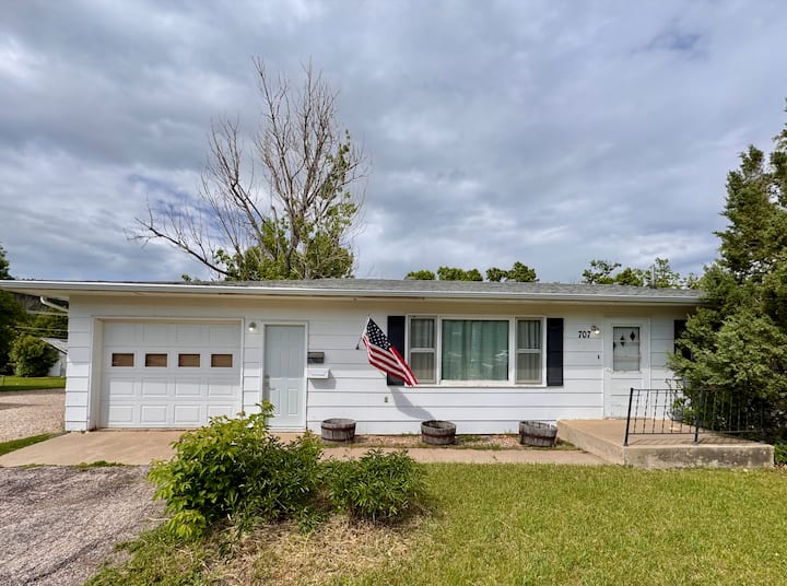 Black Hills Bungalow - Sturgis, SD