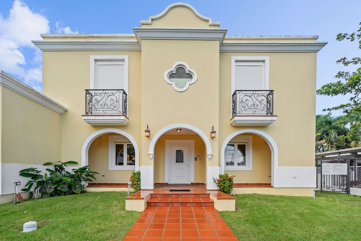 Villa Margarita Breñas Estates - Dorado