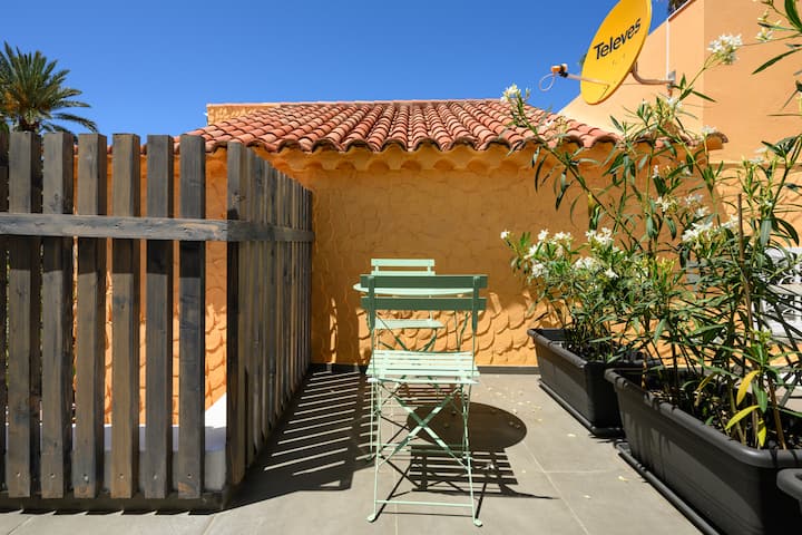 Studio Con Balcon 5min To Jumbo - Palmitos Park