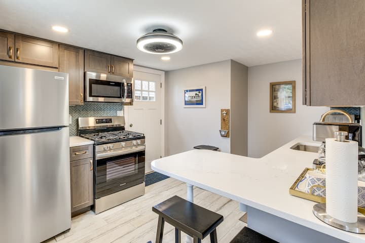 224 Hickory St - Edinboro, PA