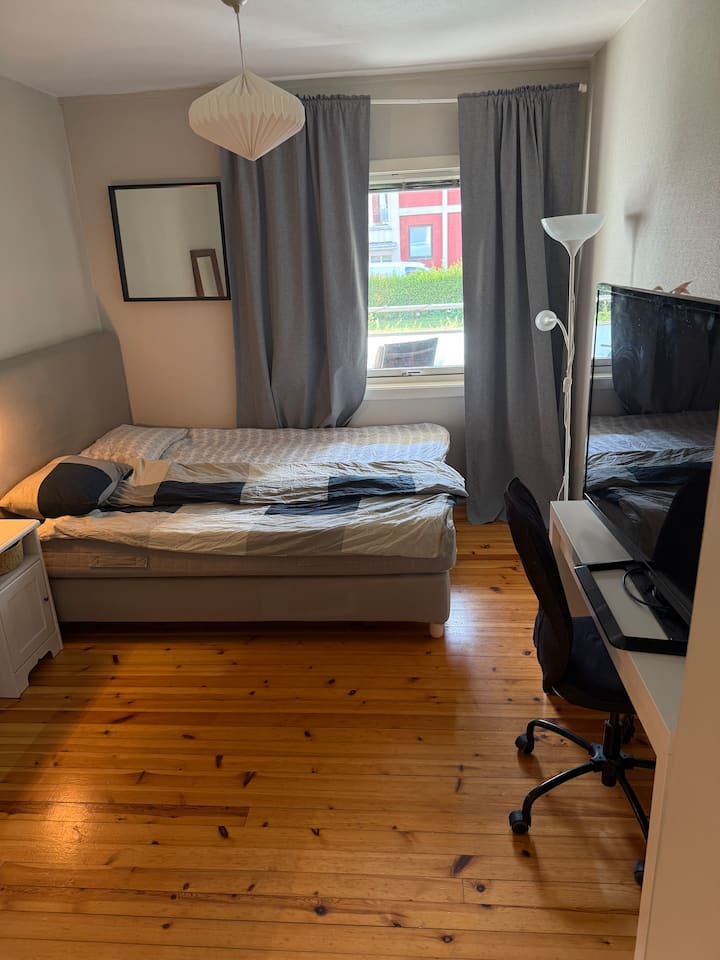 Rom For Par Eller Alenegjest - Kristiansand
