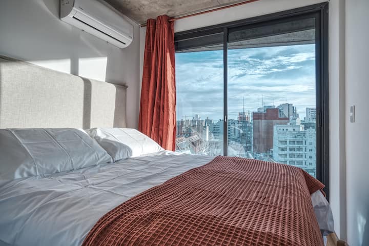 Moderno Ap. Cordón Univ + Garaje - Montevideo