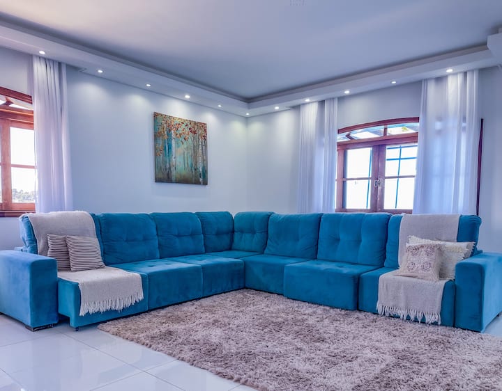 Casa Luxuosa • 5km Centro • Vista • Home Office - Campos do Jordão