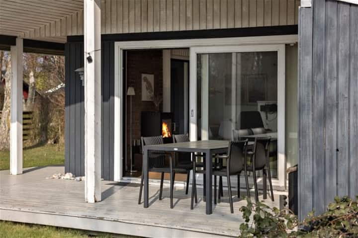 Idyllisk Sommerhus Nær Vandet - Denmark
