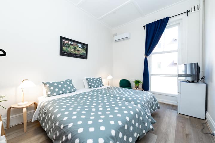 Stay Today Hostel - Double Room - Camperdown