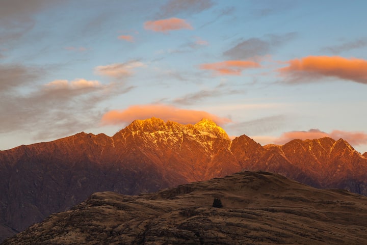 Mountain Views On Queenstown Hill With Hot Tub! - Queenstown