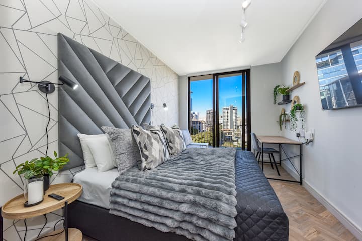 Citylight Sonata • A Serene Retreat In Rosebank - Johannesburg