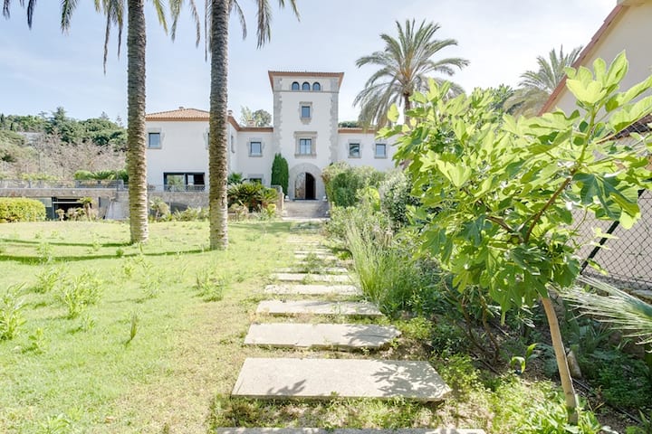 Villa De Lujo, Espacio Exclusivo - Caldes d'Estrac