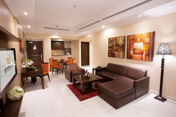 2 Bedroom Apartment With Balcony - Dubai