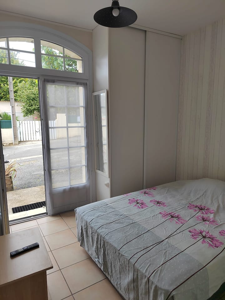 Appartement T2 à 200 M De La Plage - Royan