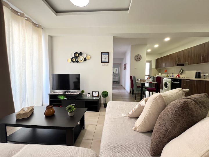 Albert's 2 Bed Apart 203b | 200m From The Beach - Larnaca