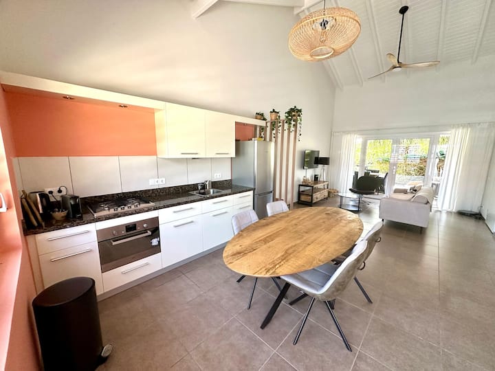 Tropical, Modern Apartment Blije Rust 1 - Curaçao