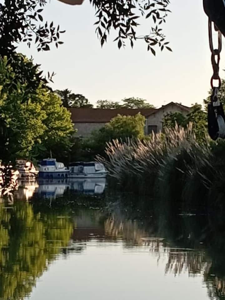 Bateau à Quai 6 Couchages - Béziers