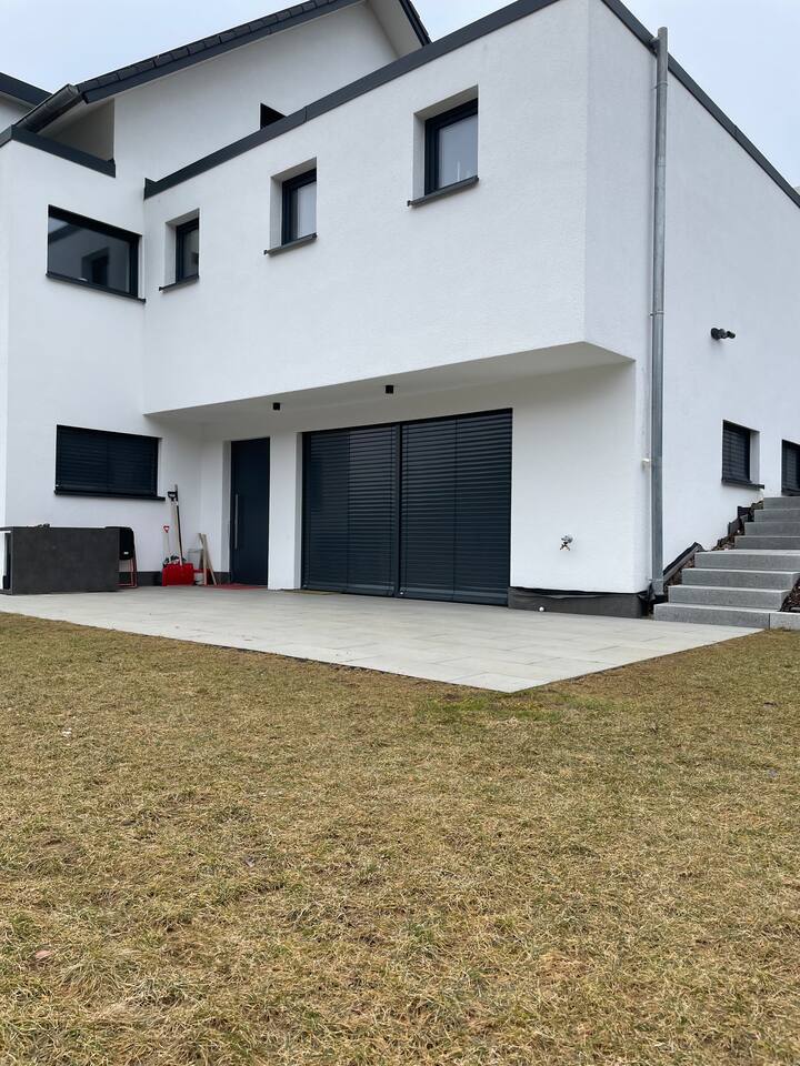 Moderne Unterkunft - In Burlad. - Burladingen