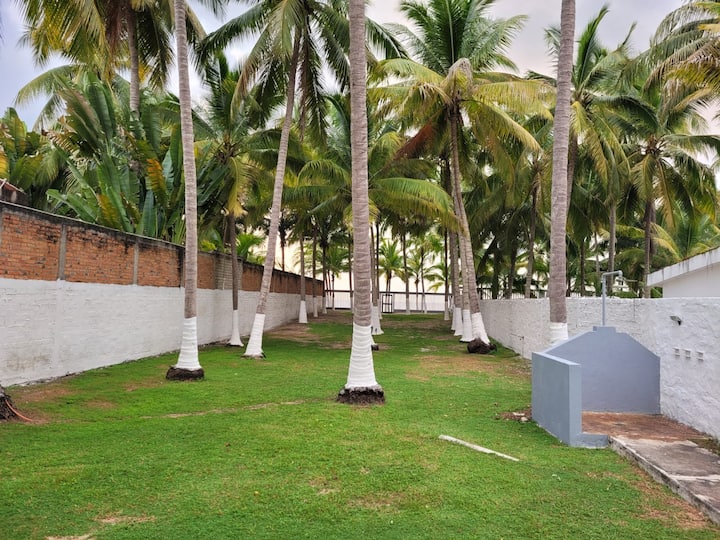 The White House At Beach - Lo de Marcos